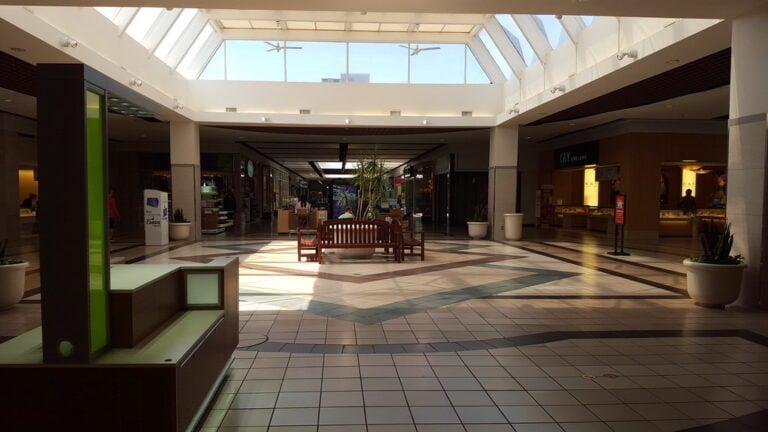 Green Tree Mall In Clarksville, IN Still Standing After 5 Decades Of ...