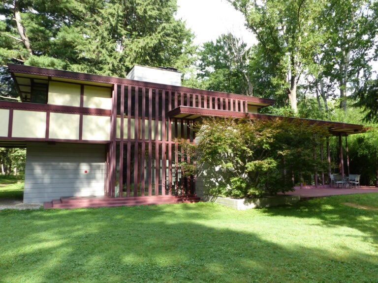 Louis Penfield House In Willoughby Hills, Ohio, Welcomes Guests And ...
