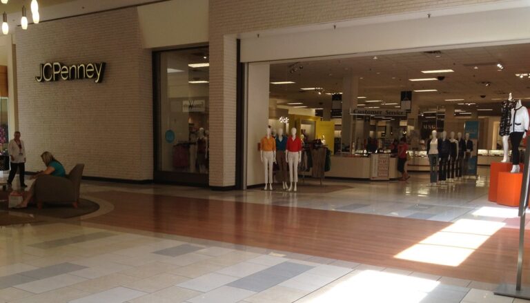 How Fayette Mall In Lexington, KY, Grew, Changed, And Added Stores ...