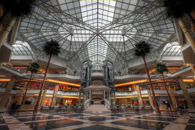 Somerset Collection Mall In Troy, MI, Continues To Shift With The ...
