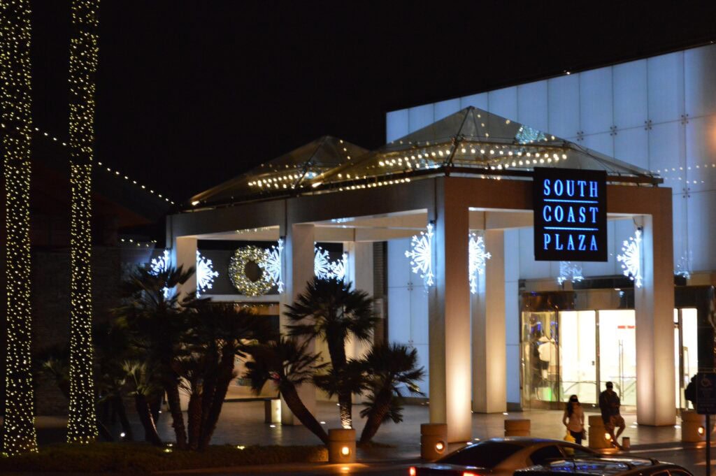 South Coast Plaza In Costa Mesa, CA: Largest Mall On The West Coast ...