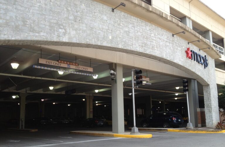 Inside West County Center Mall In St. Louis, MO, Where Retail Still ...