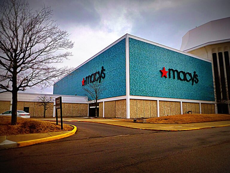 Lima Mall In Lima, OH, Has Weathered Closures Before Adding A New ...