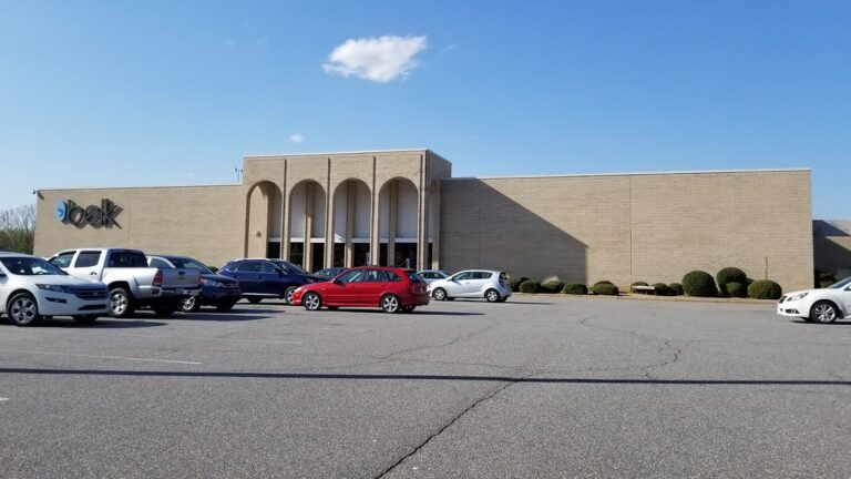 Will Redevelopment Finally Bring New Life To Signal Hill Mall In ...