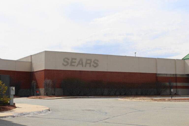Inside Steeplegate Mall In Concord, NH, Once Thriving, Now Awaiting ...