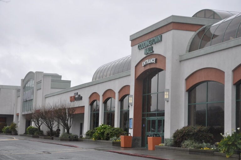 Coddingtown Mall In Santa Rosa, CA, Is Quietly Holding On Against The ...