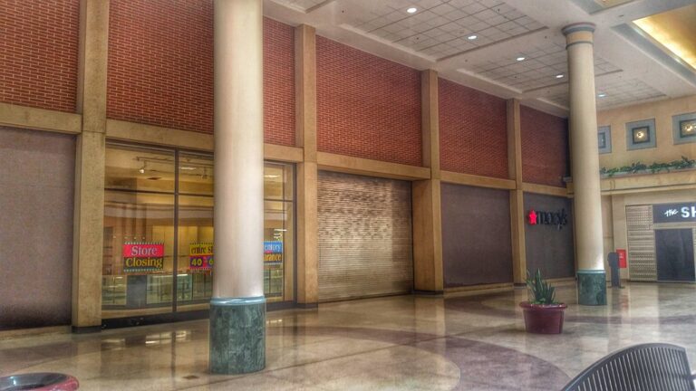 Then And Now: How Northland Center Mall In Southfield, MI, Keeps ...