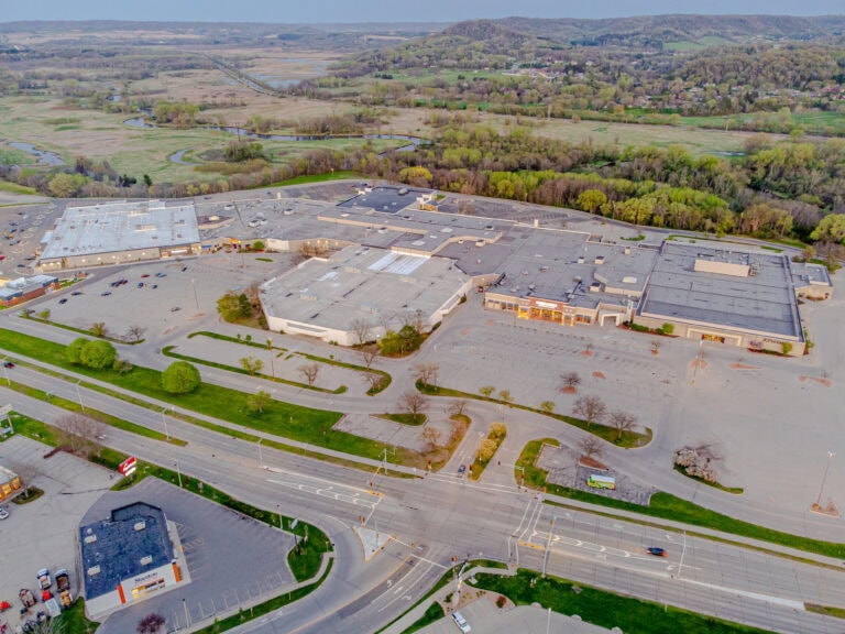 Fox River Mall In Appleton, WI, Is Still Standing: But For How Long ...