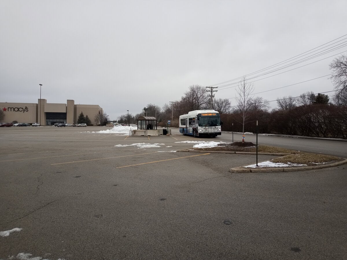 White Oaks Mall In Springfield, IL: Past Anchors, New Roles, And Future ...