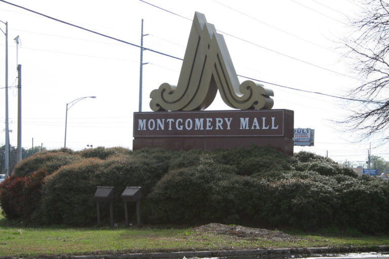 Where Did It All Go Wrong? Montgomery Mall In Montgomery, AL - Story Of ...