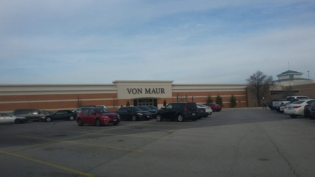 How Orland Square Mall In Orland Park, IL Changed After 50 Years ...
