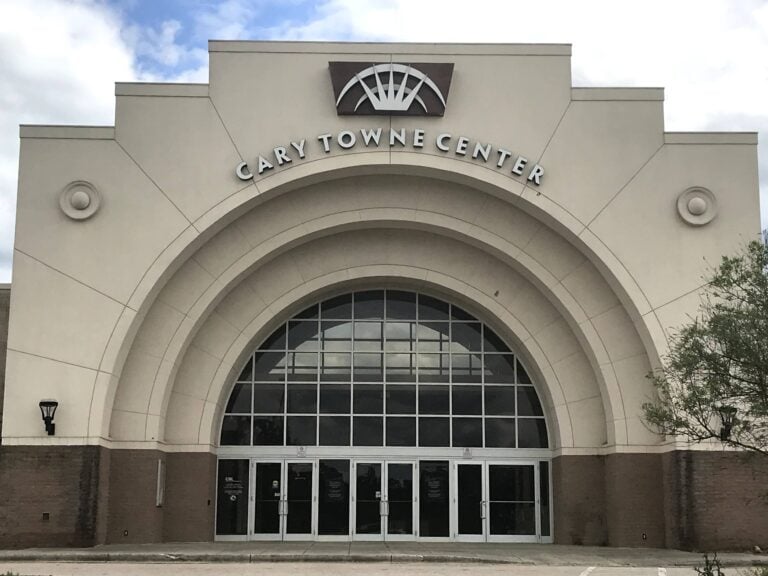 Triangle Town Center Mall, Raleigh NC: Facing Its Toughest Retail Test ...