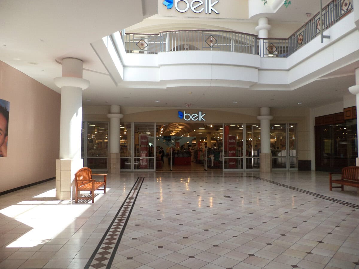 Inside The Centre Of Tallahassee, FL: Mall Frozen In Time - BestAttractions