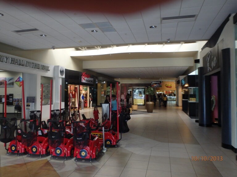 Coral Square Mall: Retail Wonderland In Coral Springs, FL - BestAttractions