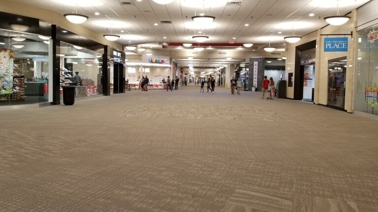 A Glimpse Into The Heart Of Dalton: Events At Dalton Mall, GA - BestAttractions