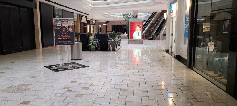MacArthur Center Mall In Norfolk, VA: Once Boomed, Now It's Nearly ...