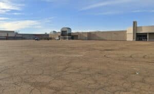 This Is What's Left Of Metrocenter Mall In Jackson, MS - BestAttractions