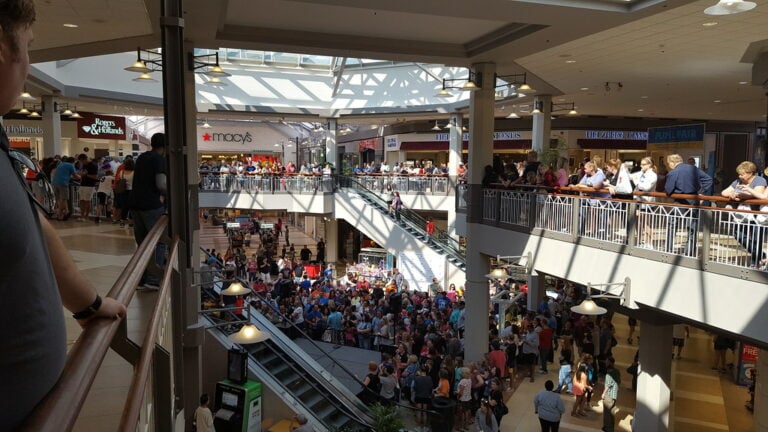 The Evolution Of Mid Rivers Mall: St. Peters, MO's Resilient Shopping ...