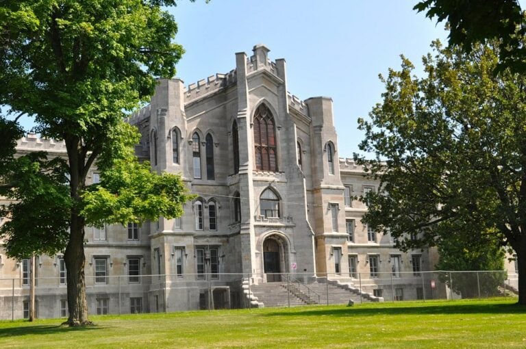 Addiction, Madness, And Decay: The Story Of New York State Inebriate ...