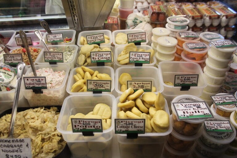 The Ultimate Cleveland Food Bucket List – How Many Have You Tried ...