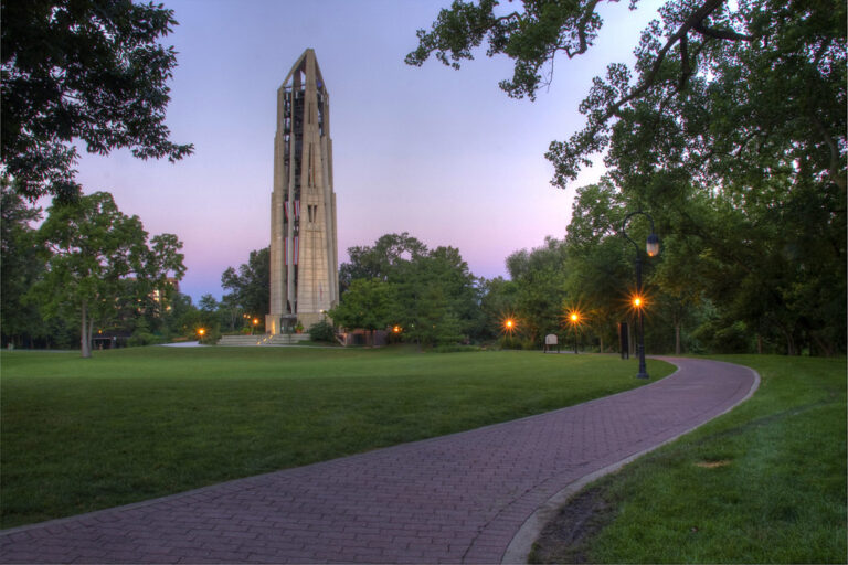 The Best Places To Go In Naperville, IL, For Nature Lovers And City ...