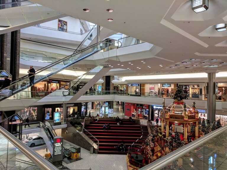 Stamford Town Center, Stamford, CT: Still Open, But It's Not The Mall ...