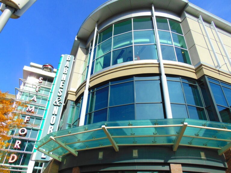 Stamford Town Center, Stamford, CT: Still Open, But It's Not The Mall ...