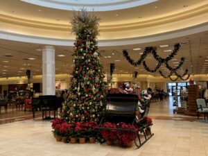 Castleton Square Mall In Indianapolis, IN: A Hub Of Fashion And Fun ...